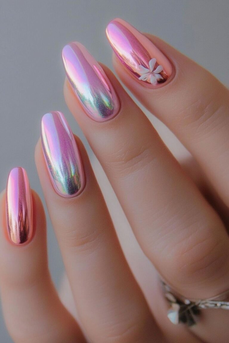 Nails for Natural Short Nails: 35+ Chic Oval Designs